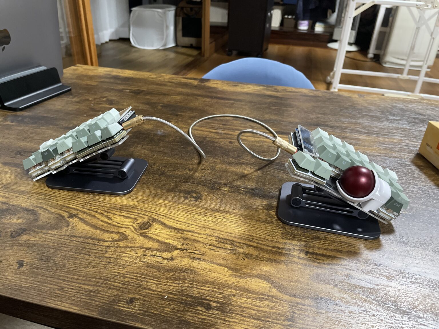 keyballのおすすめポイントと100均でのテンティング挑戦記 | 好奇心倶楽部